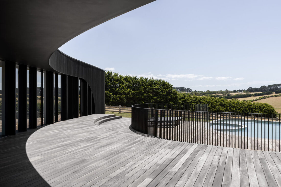 Peninsula House by CREATIVE WINDOWS - CREATIVE WINDOWS